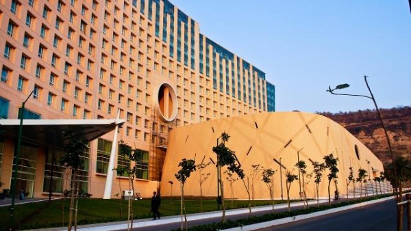 Infosys Pune Works From A Spaceship And Offers Lavish Facilities